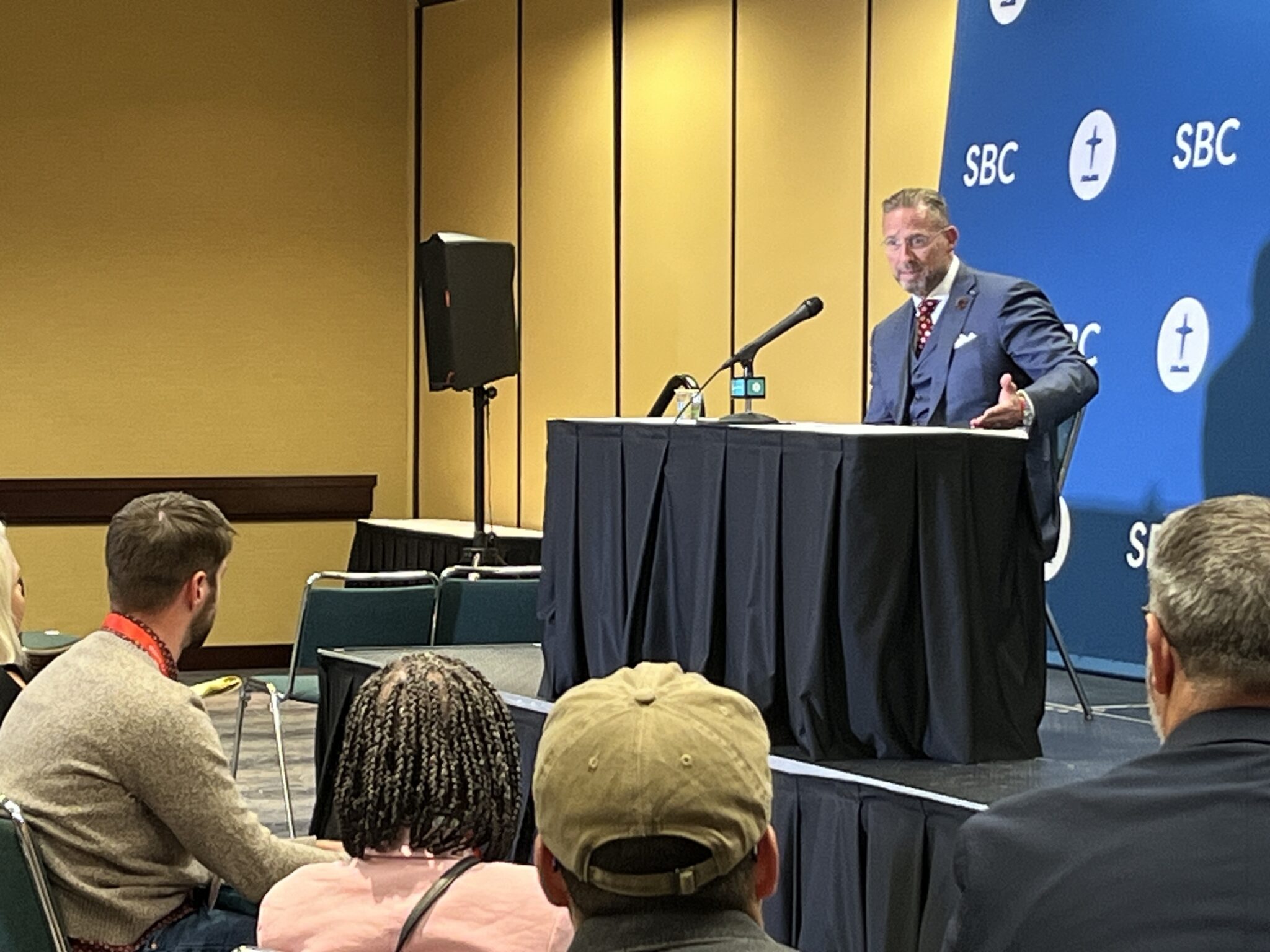 Pressley fields questions at first press conference as SBC president ...